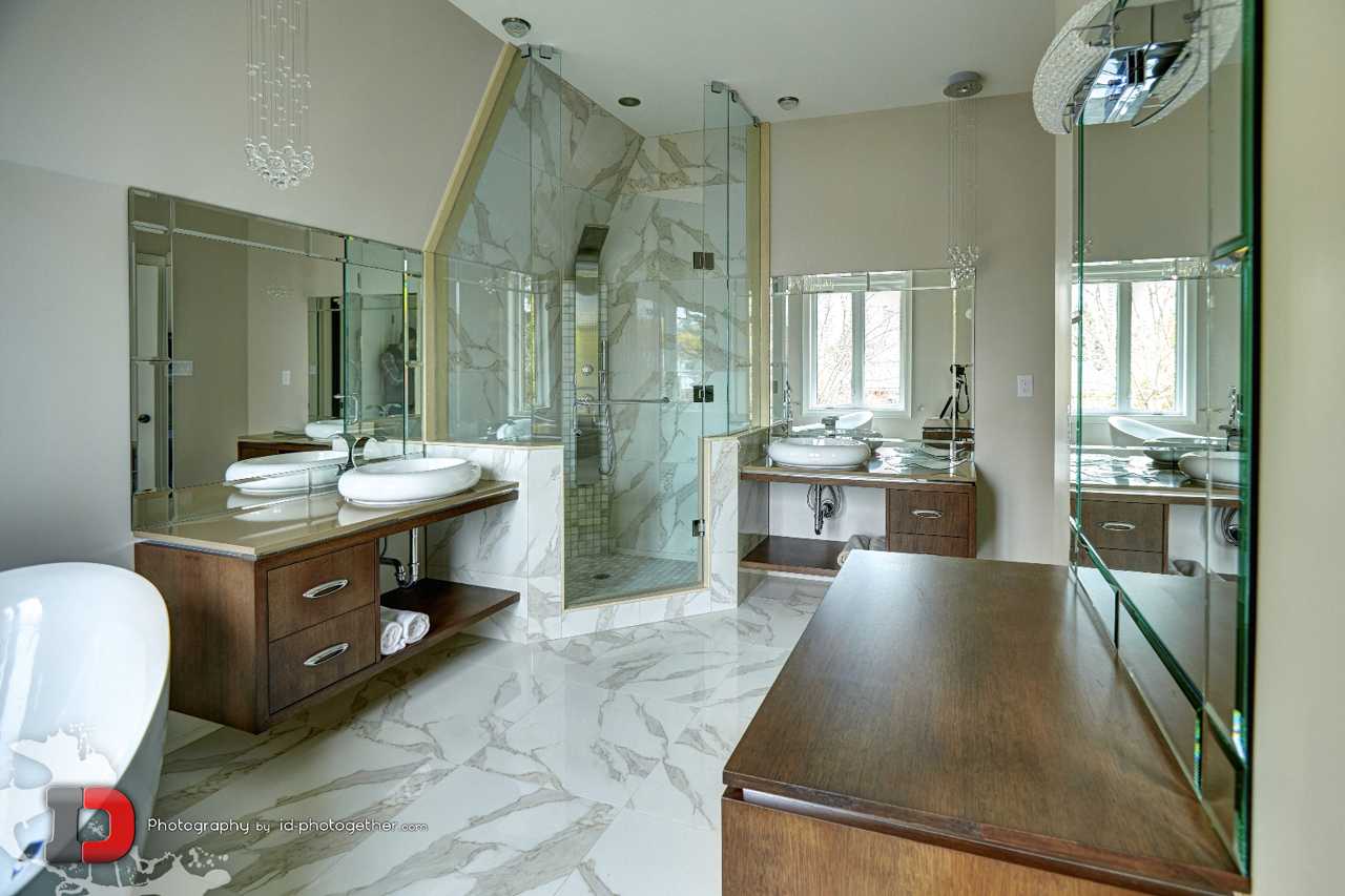 Custom modern bathroom | Luxury design Master ensuite in Avonhurst Rd ...
