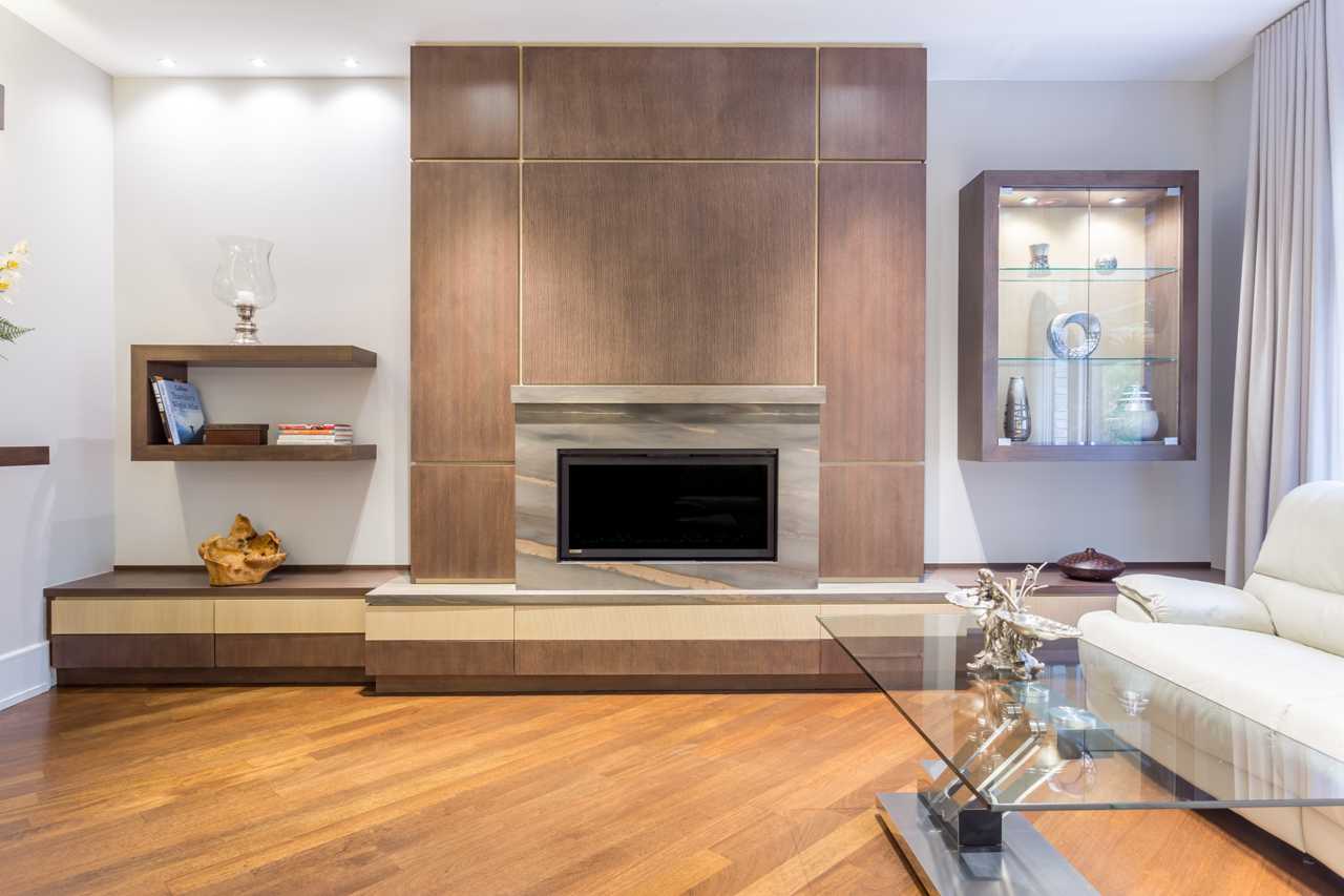 Custom modern wall unit | Luxury design Fireplace in Glengrove Ave, Toronto