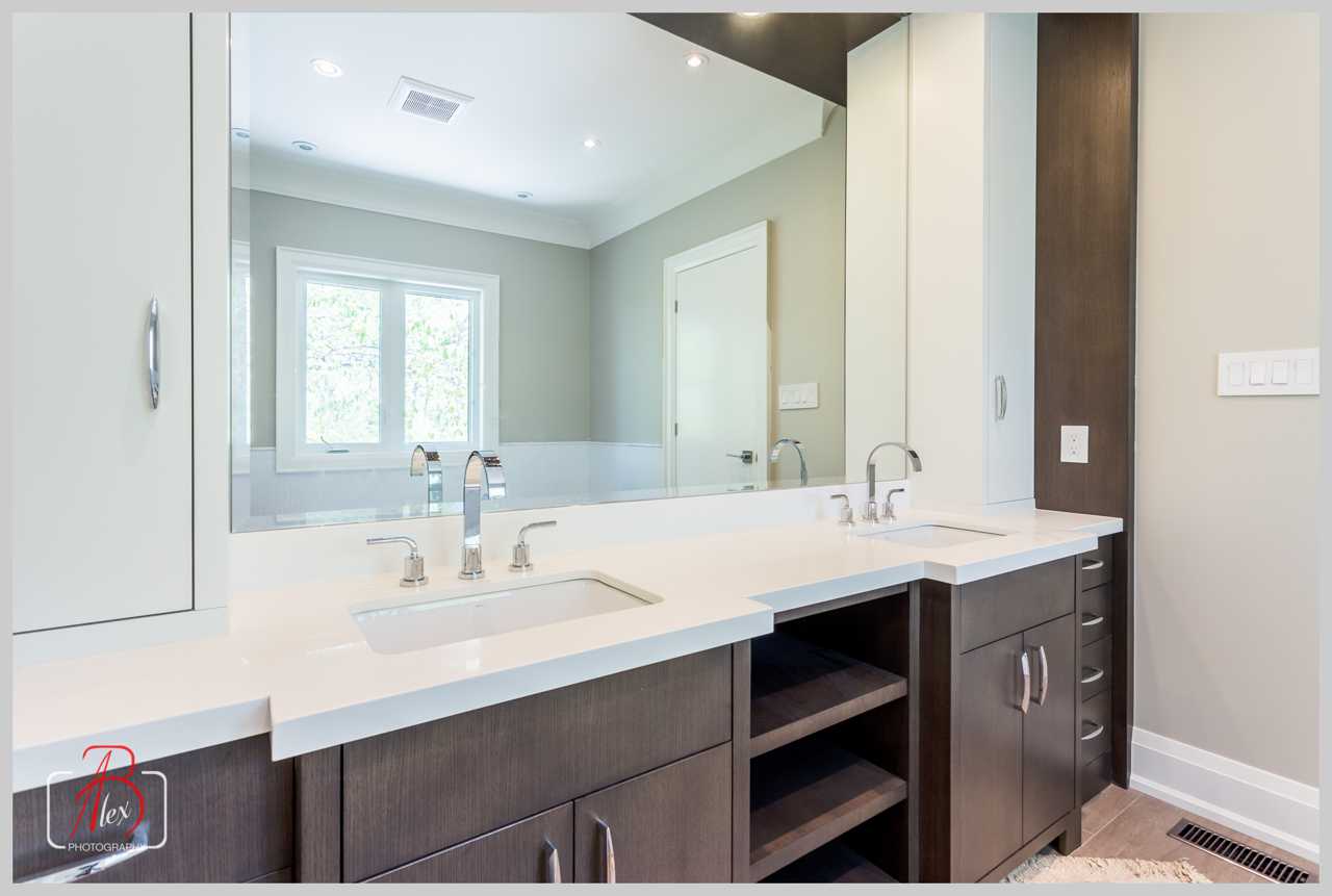 Custom modern bathroom | Luxury design Shared ensuite in Churchill Ave ...